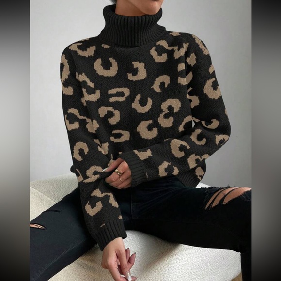 Accessories | Cozy Leopard Print Turtleneck Sweater Top | Poshmark